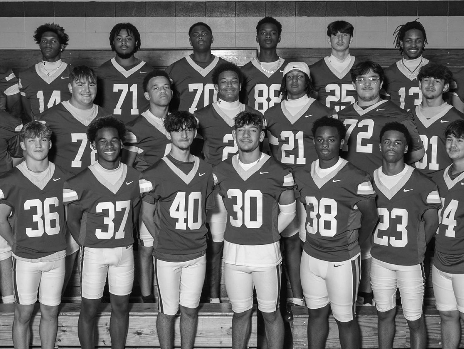 Cecilia looks to remain in contention for state honors